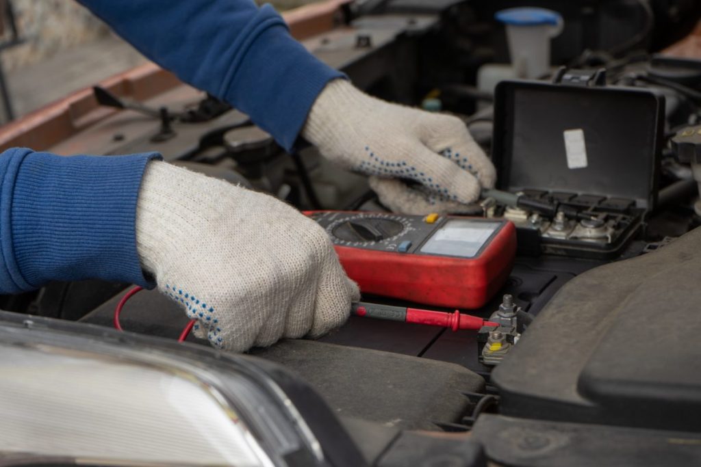 Problèmes de relais voiture : Guide de diagnostic complet